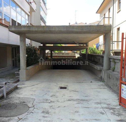 Garage - Box in Vendita