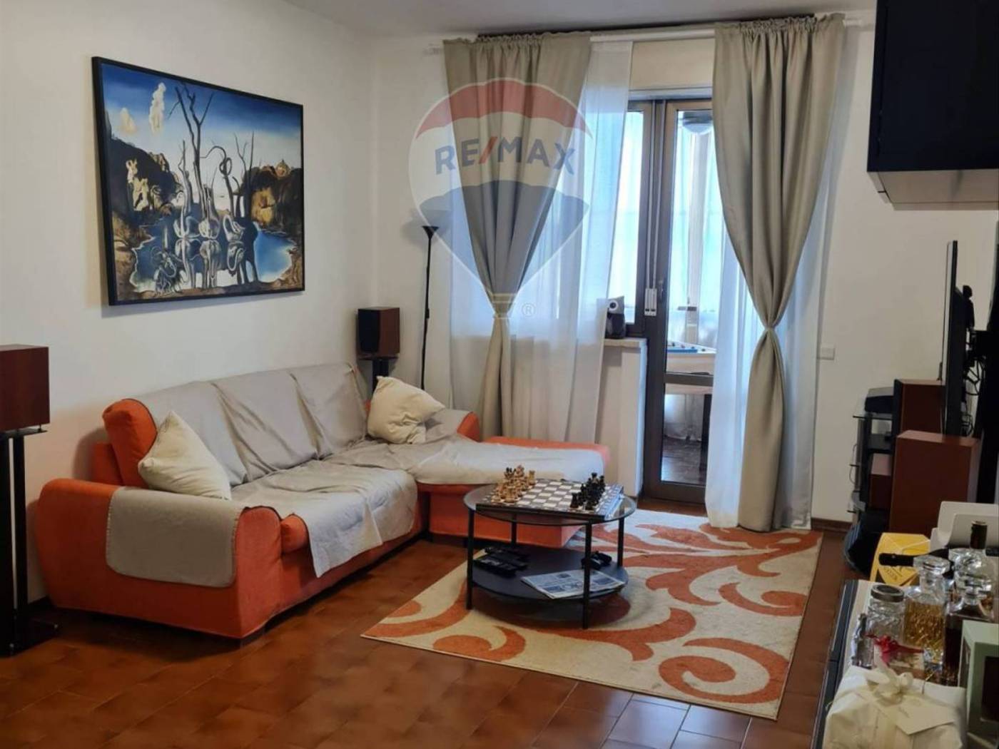 Trilocale via dei Pini 6, Centro, Pieve Emanuele