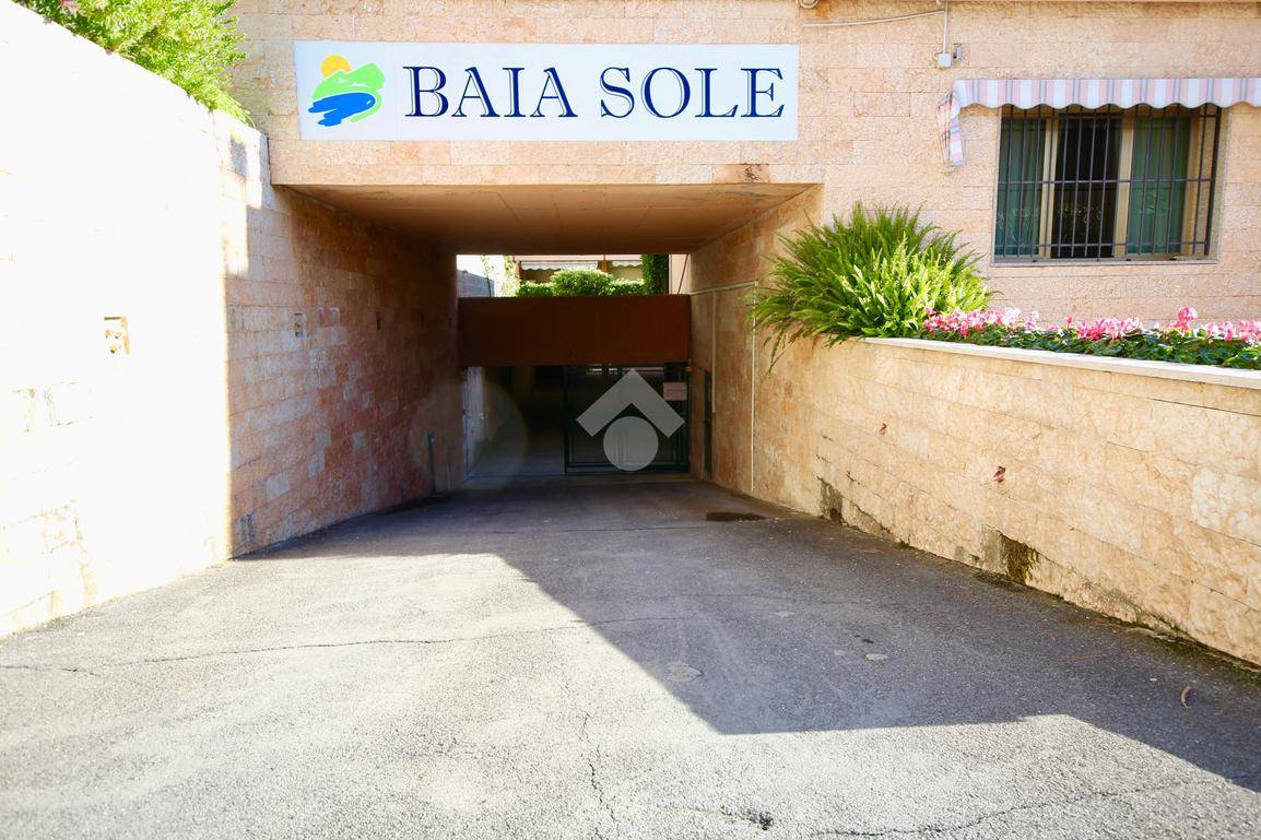 Garage - Box in Vendita