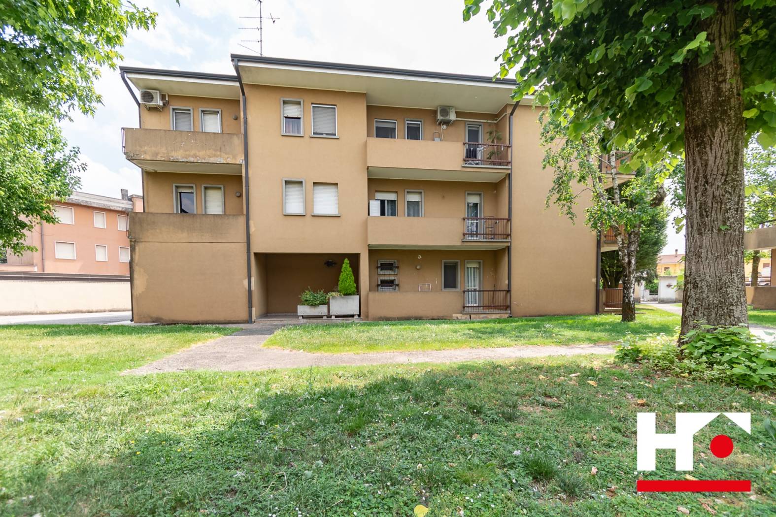 Quadrilocale via Cesare Battisti 8, Centro, Goito