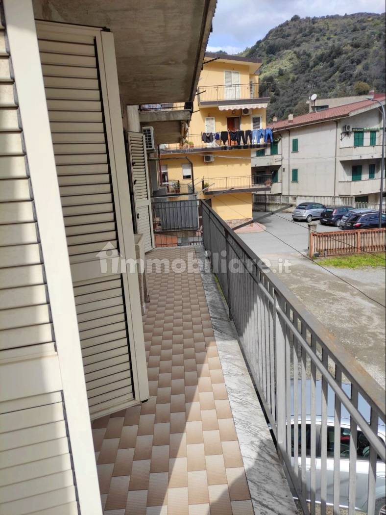 Trilocale via Vina 108, Bivongi