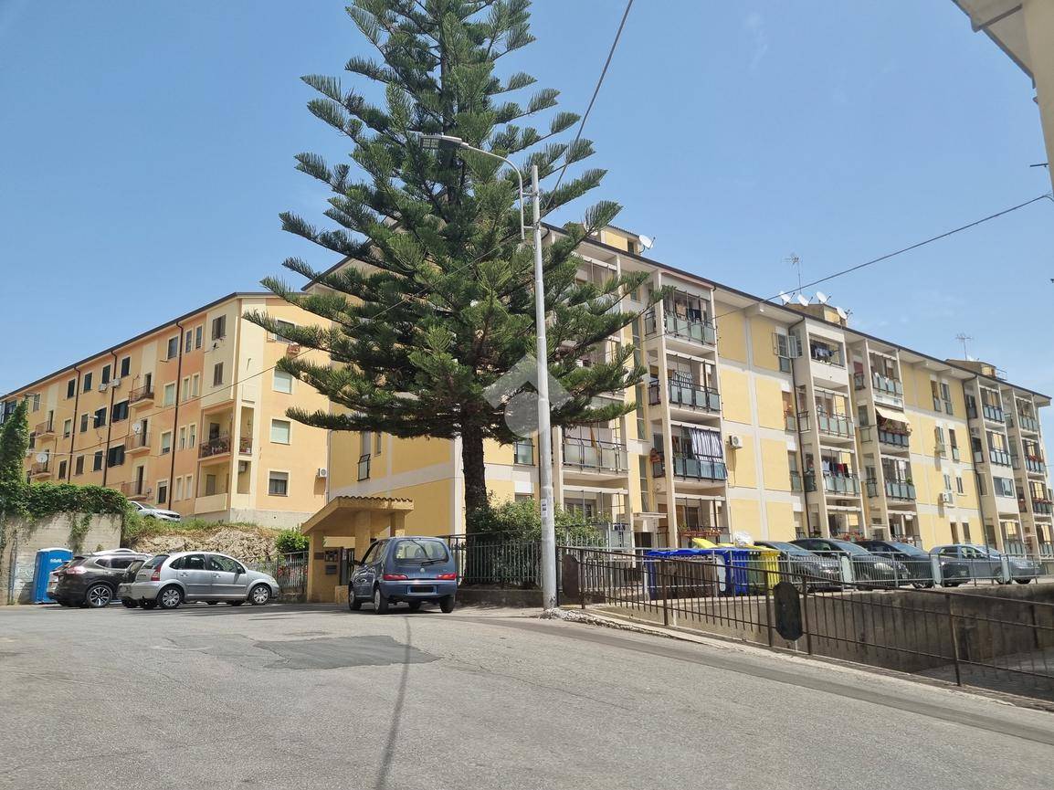 Trilocale via Giovanni Paolo Parisio 12, Mater Domini - Cavita, Catanzaro