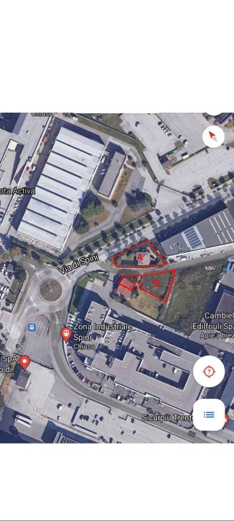 Locale commerciale in Vendita