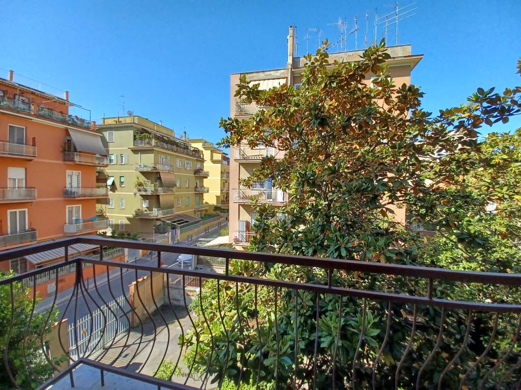 Affitto Appartamento Roma. Bilocale in via Teodolfo Mertel 16. Ottimo ...