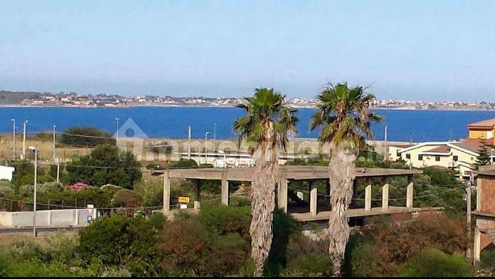 Trilocale buono stato, secondo piano, Le Castella, Isola di Capo Rizzuto