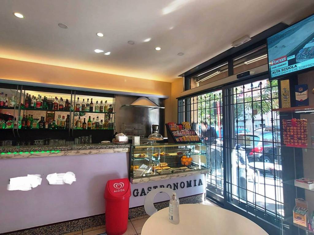 Bar via Luigi Lodi 74, Roma, rif. 91466390 - Immobiliare.it