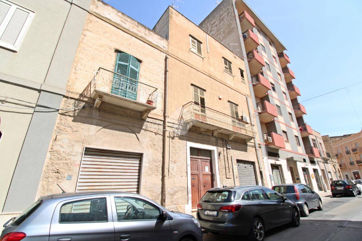Quadrilocale via Salvatore Lonero 62, Centro, Trapani