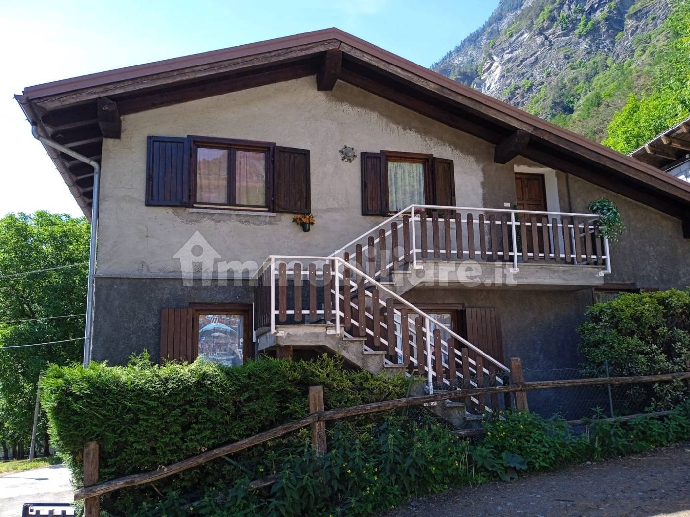 Appartamento Strada Regionale di Cervinia, Antey-Saint-Andrè