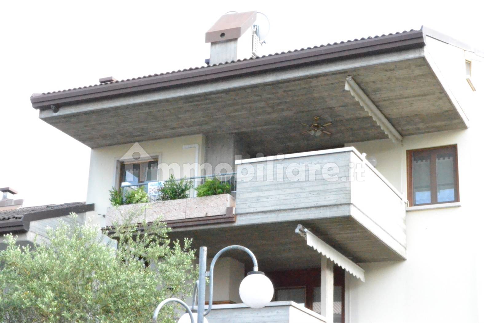 Trilocale via Giulio Cesare 1, Rivoltella, Desenzano del Garda