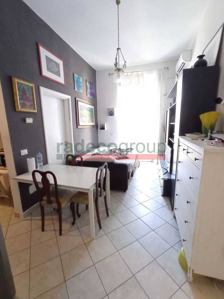 Trilocale via Salvino Salvini 22, Calzabigi, Livorno