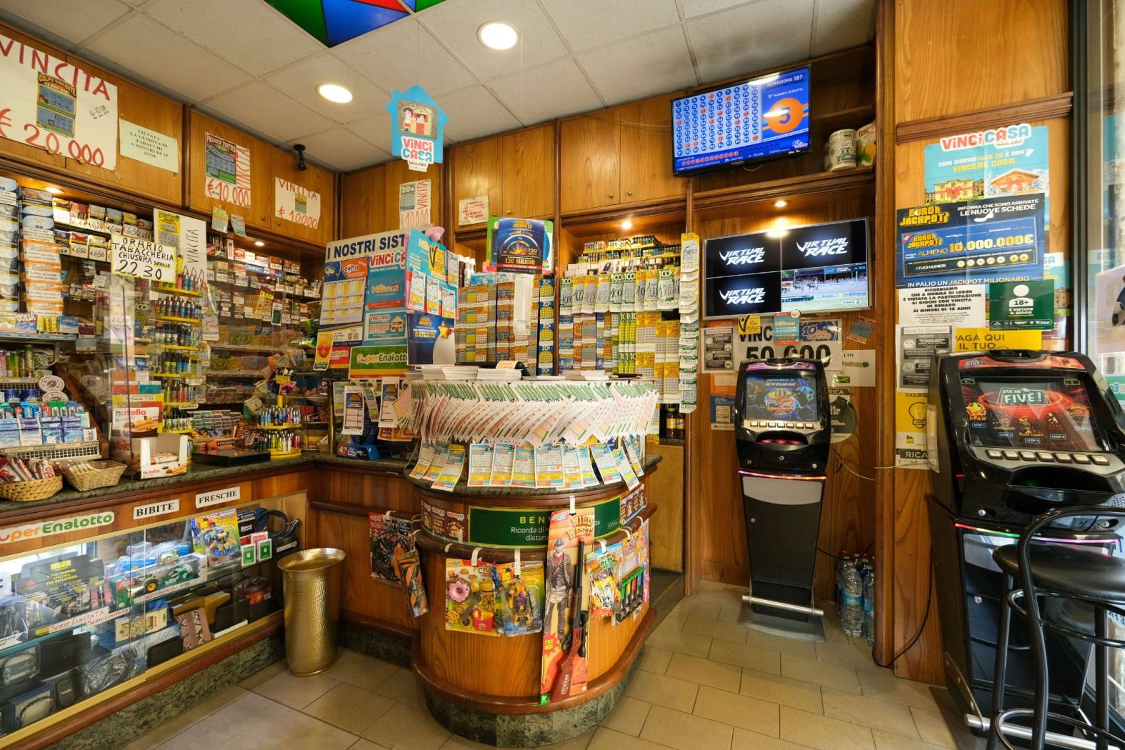 Tabaccheria in Vendita