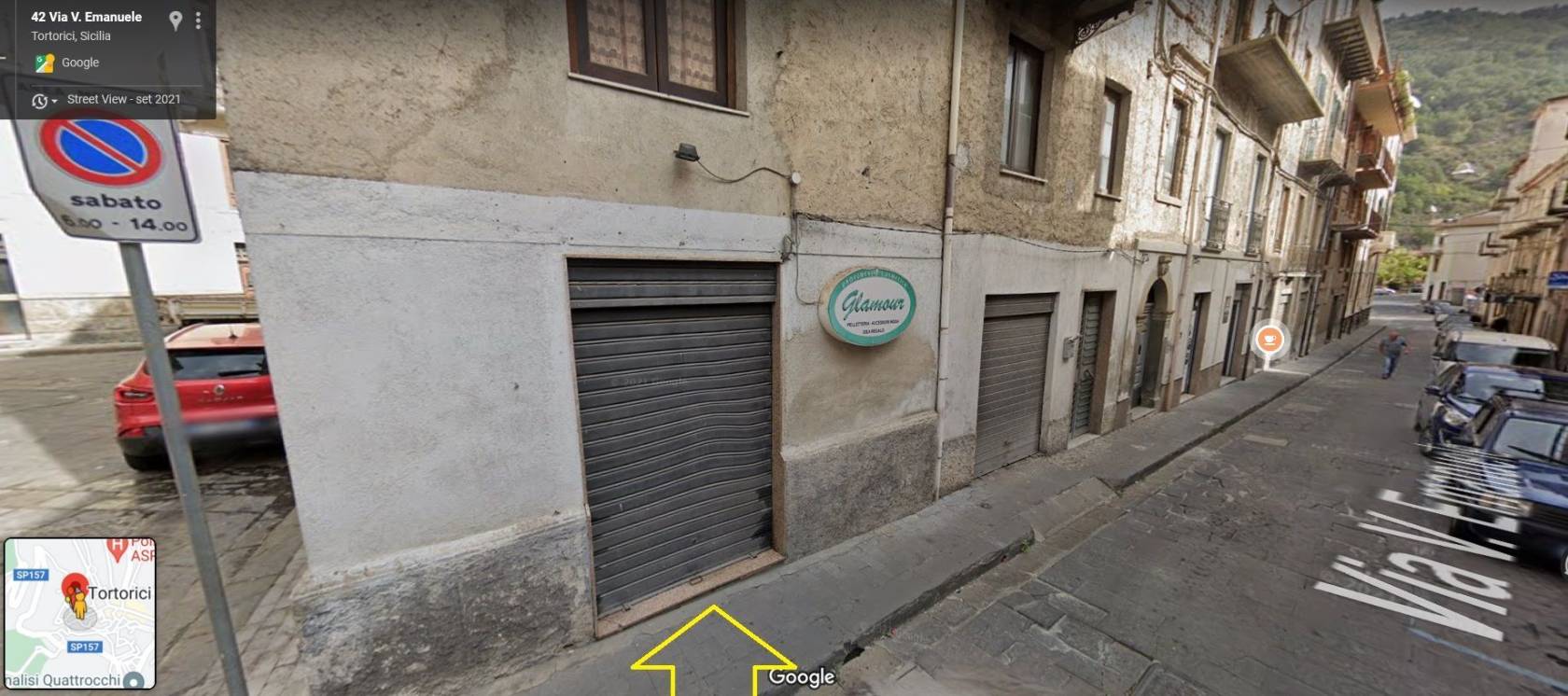 Locale commerciale in Vendita