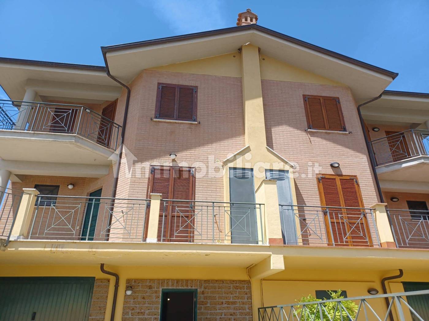 Villa a schiera Contrada Valenzano, Veroli