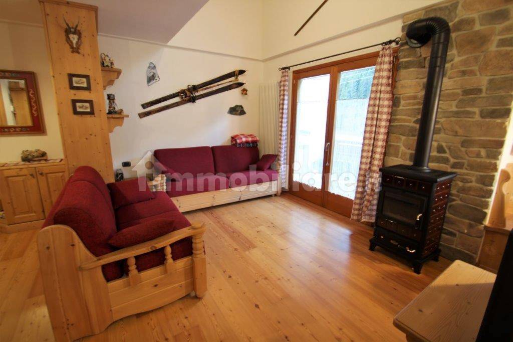 Trilocale via Don luigi Guanella, Centro, Campodolcino