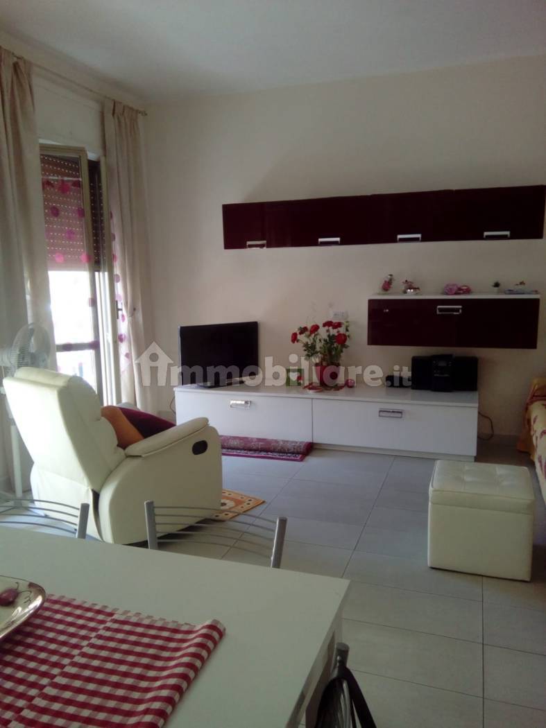 Trilocale via San Nicodemo Abate, Cirò Marina