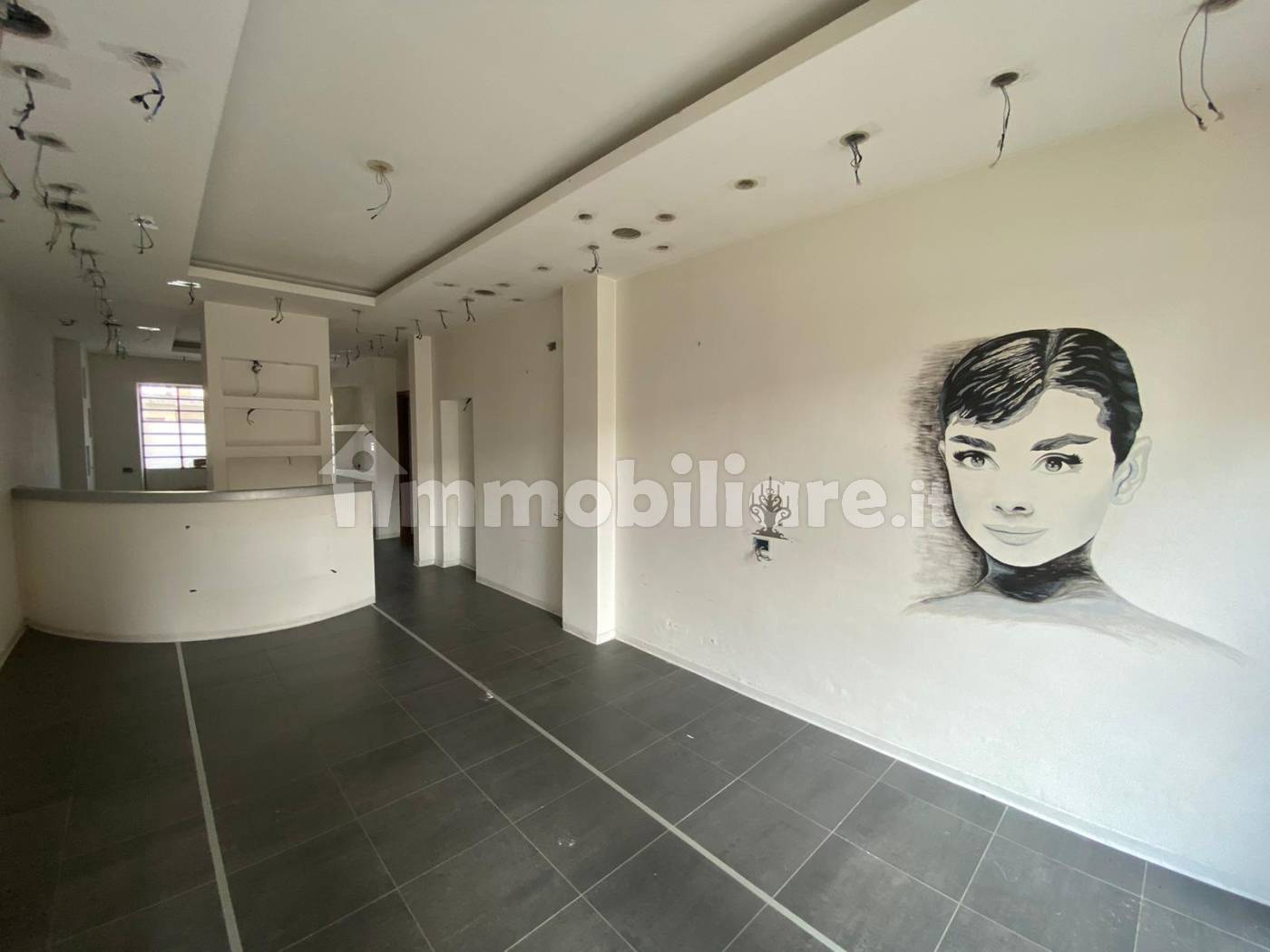 Attività commerciale in Vendita