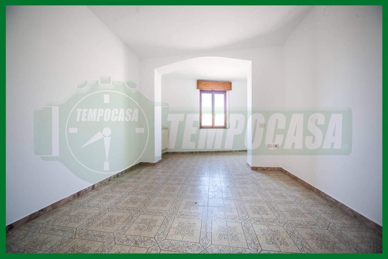 Bilocale via D. Buzzi, Centro, Gavirate