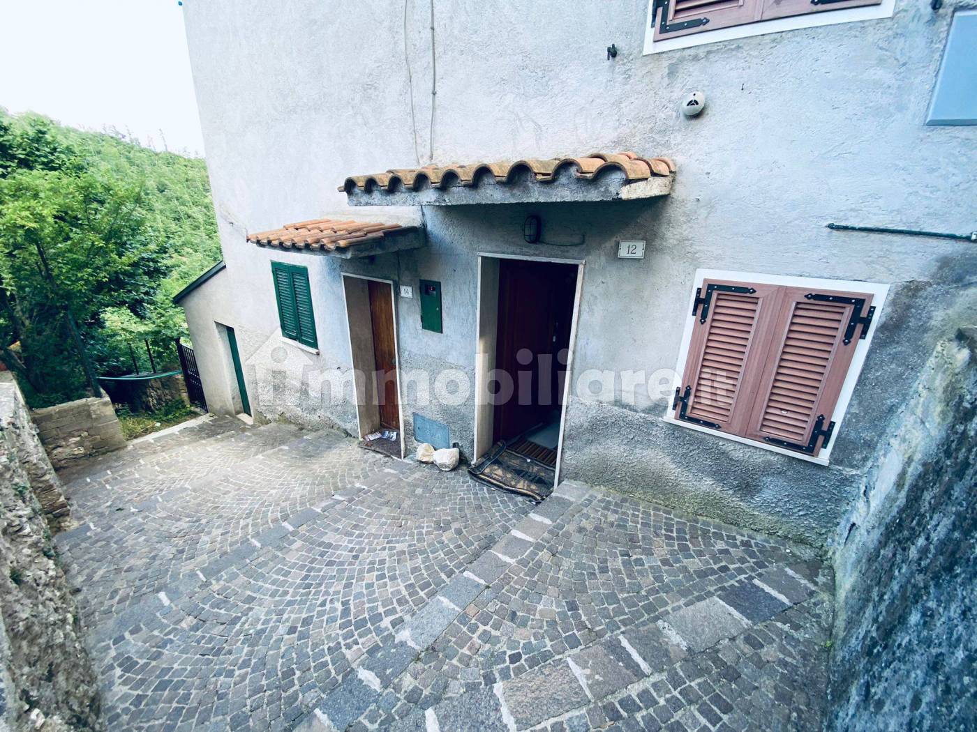 Trilocale buono stato, piano terra, Concerviano