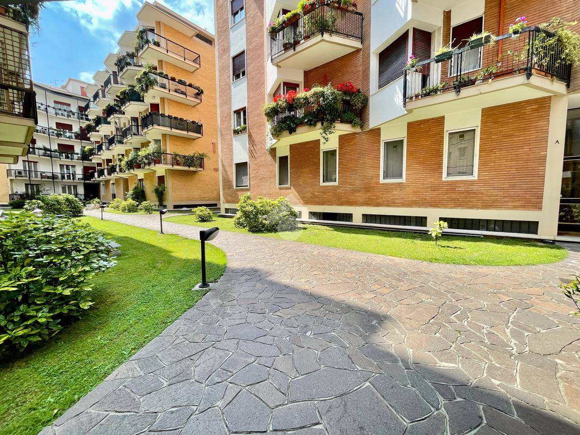 Quadrilocale via prato santo 4, Borgo Trento, Verona