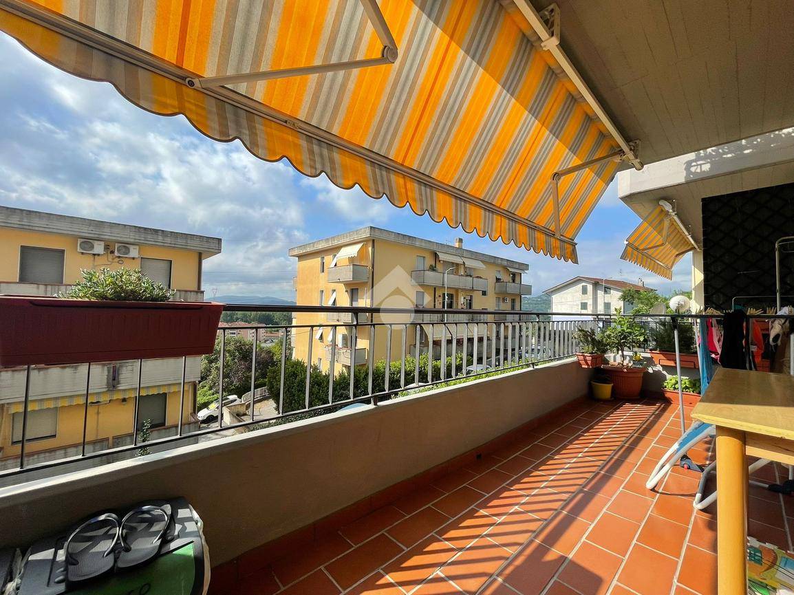 Quadrilocale via della Libertà, Albiano Magra, Aulla