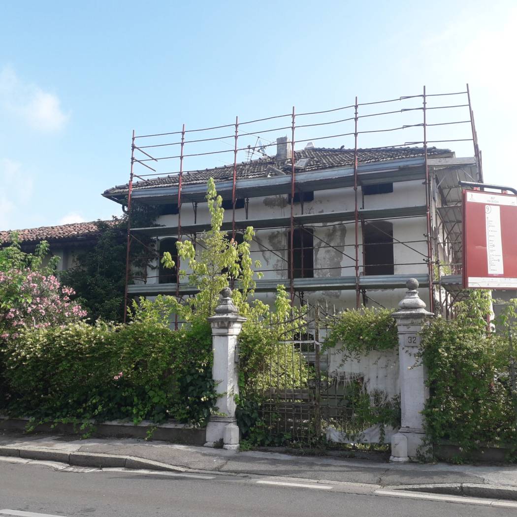 Trilocale via della Badia, Sant'Anna, Brescia