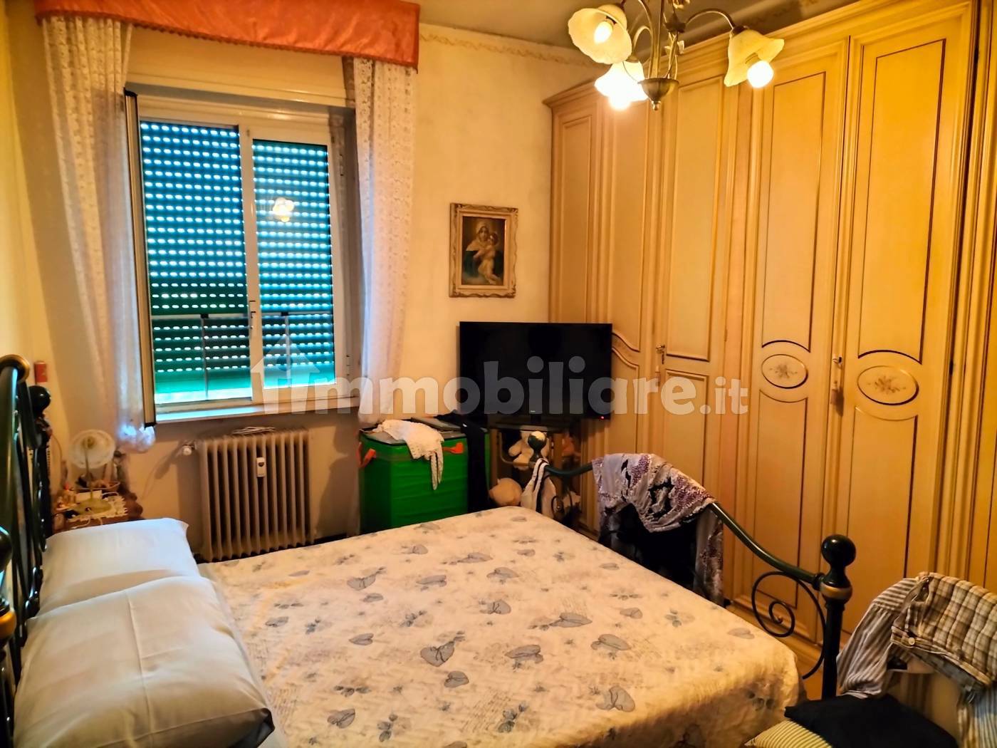 Trilocale largo Anna Frank 12, Centro, Valenza