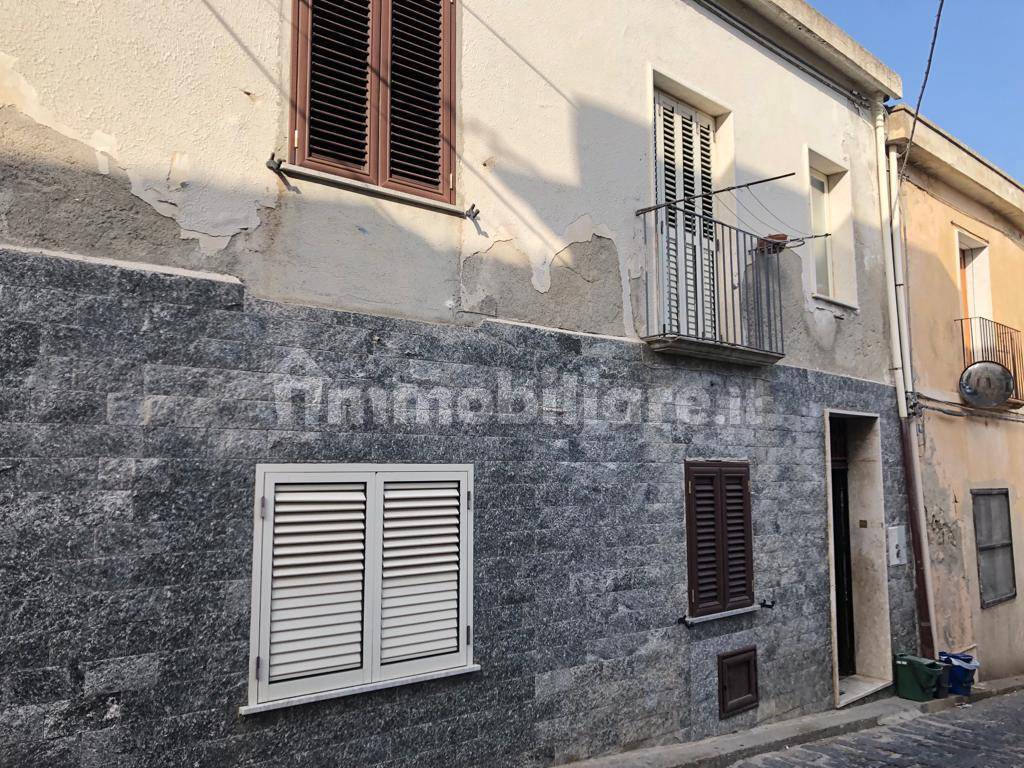 Bilocale via Gaetano Ruffo, Centro, Ardore