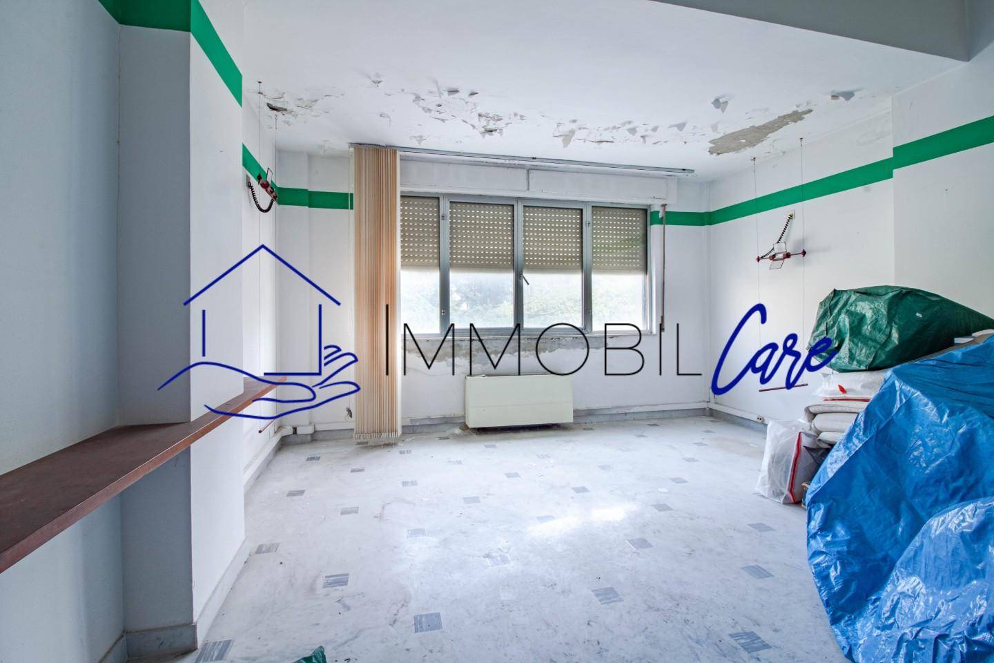 Appartamento da ristrutturare, primo piano, Accademia - Terrazza Mascagni, Livorno