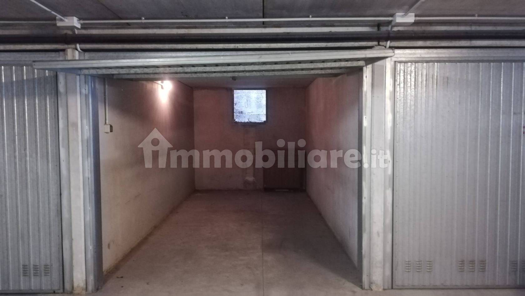 Garage - Box in Vendita