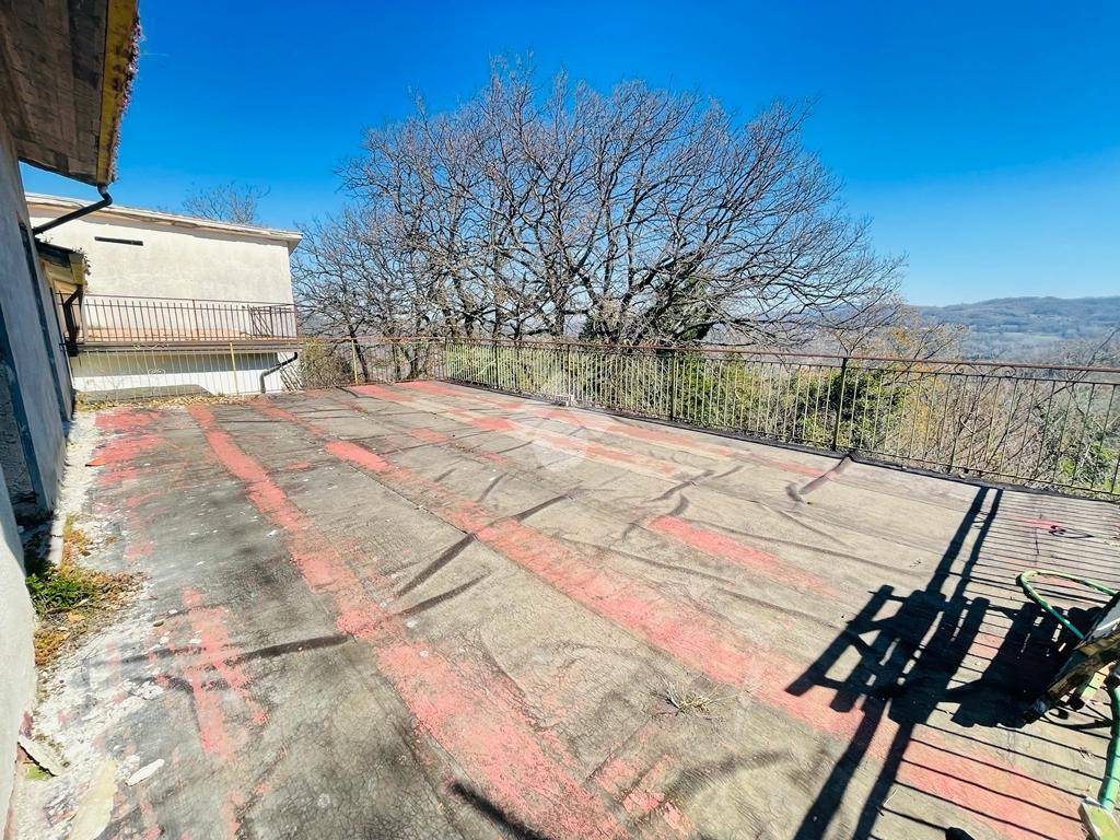 Terratetto unifamiliare via guerrere 3, Squillani, Roccabascerana