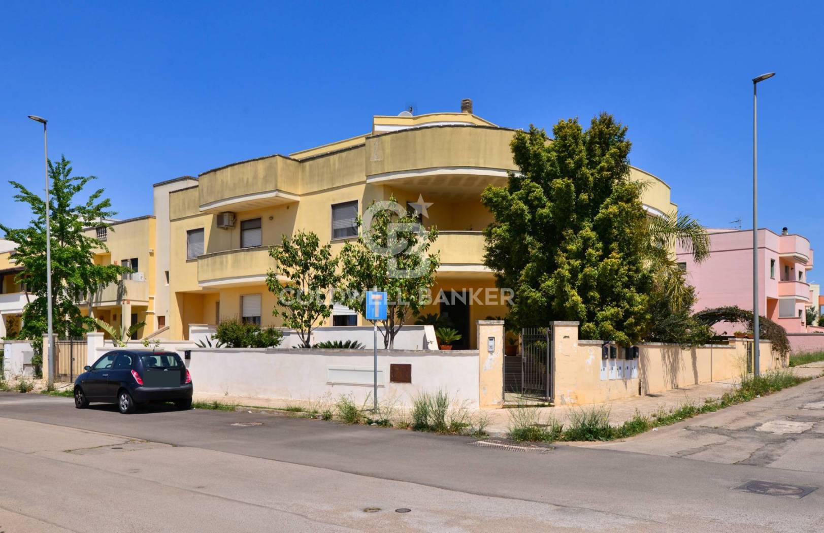 Appartamento via Cartesio ang  via Briganti, Casarano