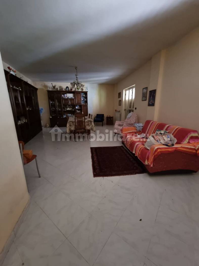 Bilocale via Aretino 8, Centro, Rosarno