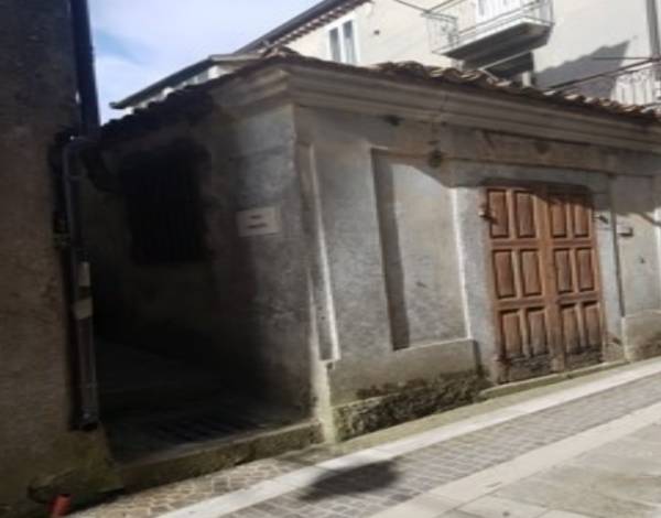 Monolocale corso Vittorio Emanuele III 178, Fabrizia