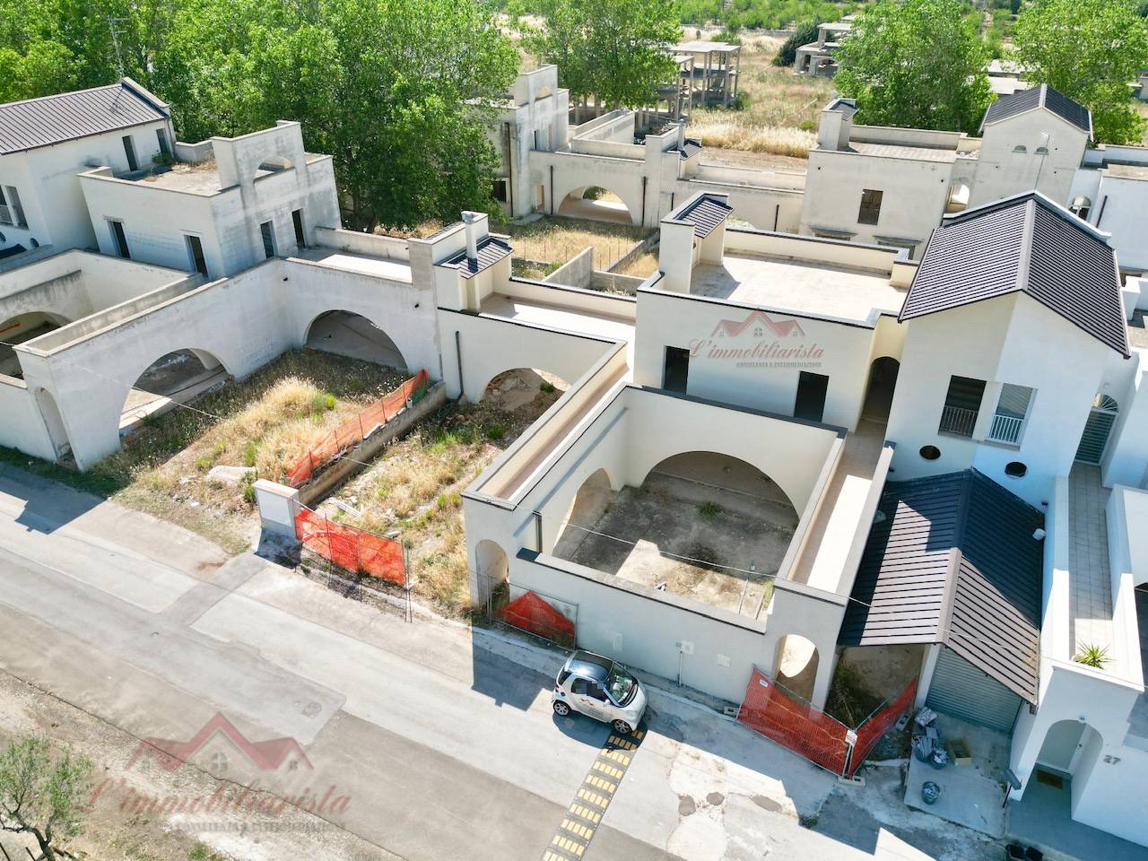 Villa a schiera Strada Statale Bari Taranto, Casamassima