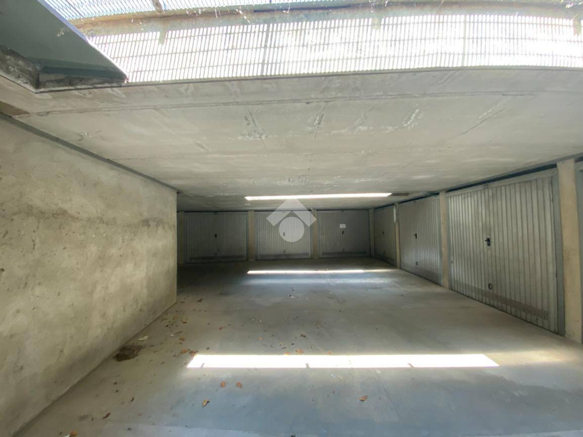 Garage - Box in Vendita