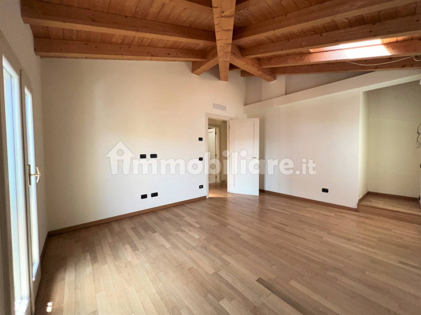 Trilocale via Trieste 25, Darsena - Ex Campo di Aviazione, Viareggio