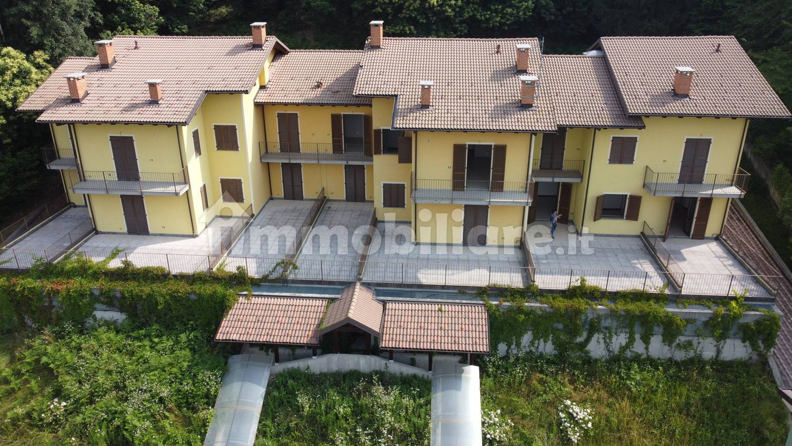 Palazzo - Edificio in Vendita