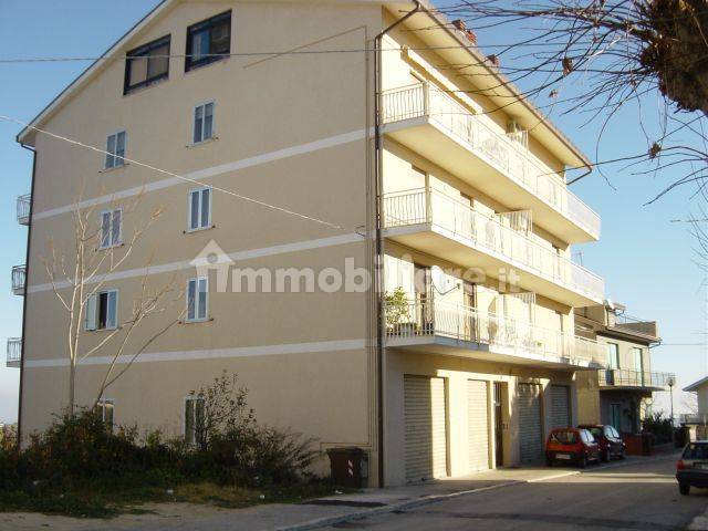 Trilocale via Trento e Trieste 241, Centro, Orsogna