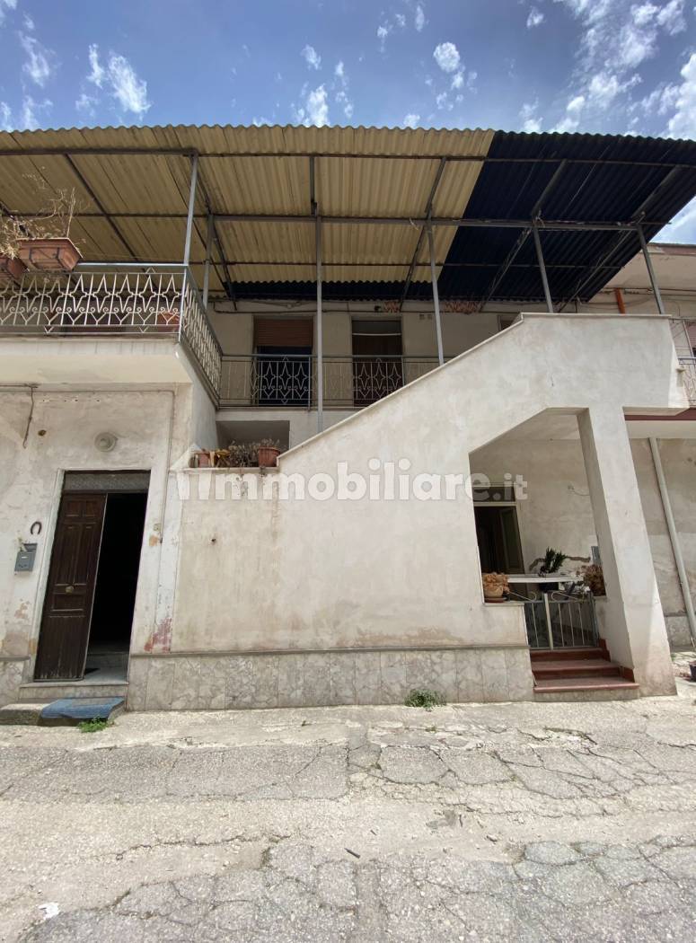 Trilocale corso Umberto I 513, Centro, Marigliano