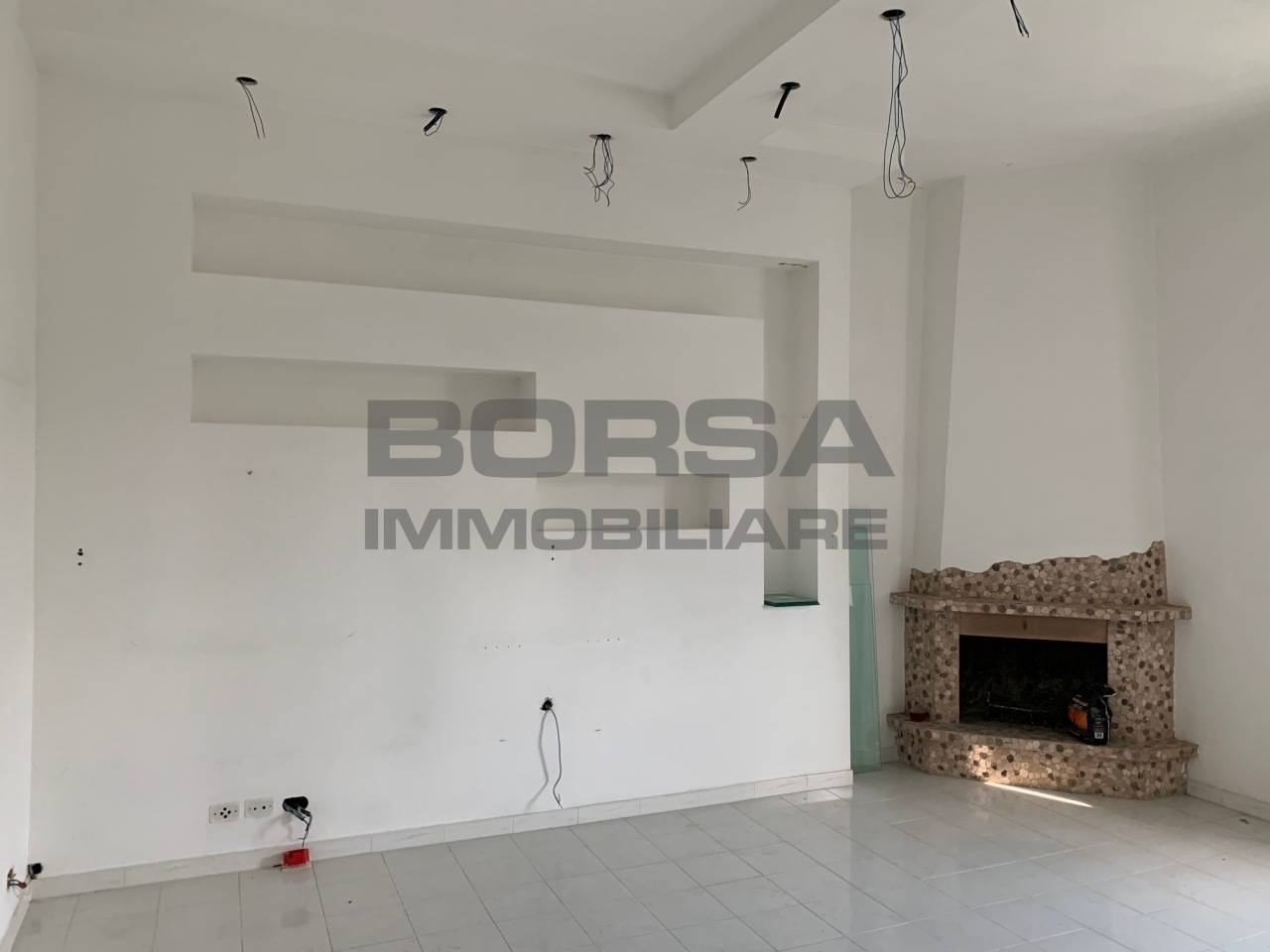 Appartamento via del Forte San Pietro 16, Quartiere Venezia, Livorno