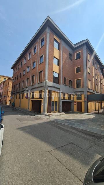 Garage - Box via Francesco Selmi 57, Modena, rif. 96623922 - Immobiliare.it