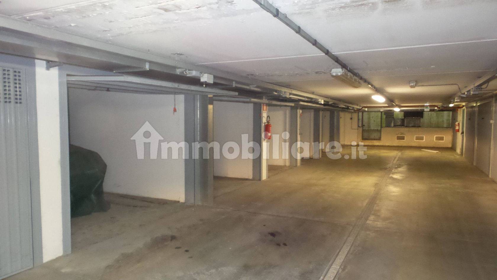 Garage - Box in Vendita