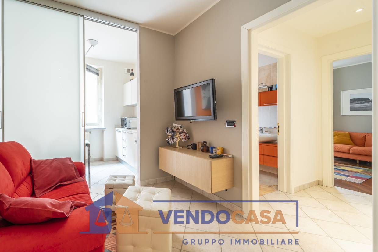 Bilocale via Santa Croce 8, Centro Storico, Cuneo