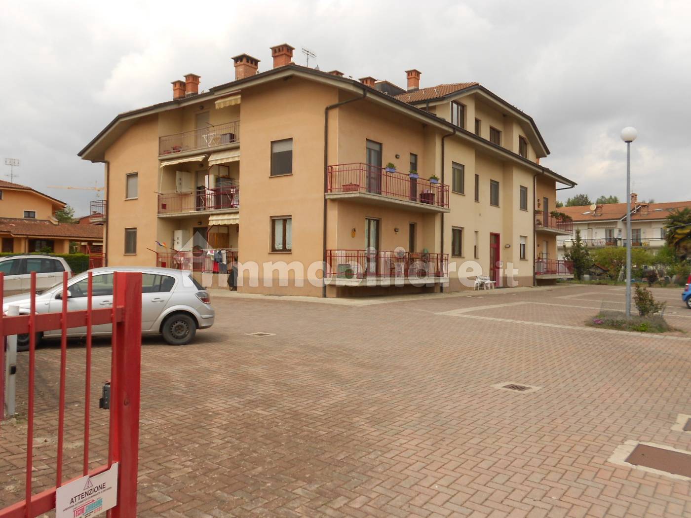 Quadrilocale via Dante Livio Bianco 23, Centro, Caraglio