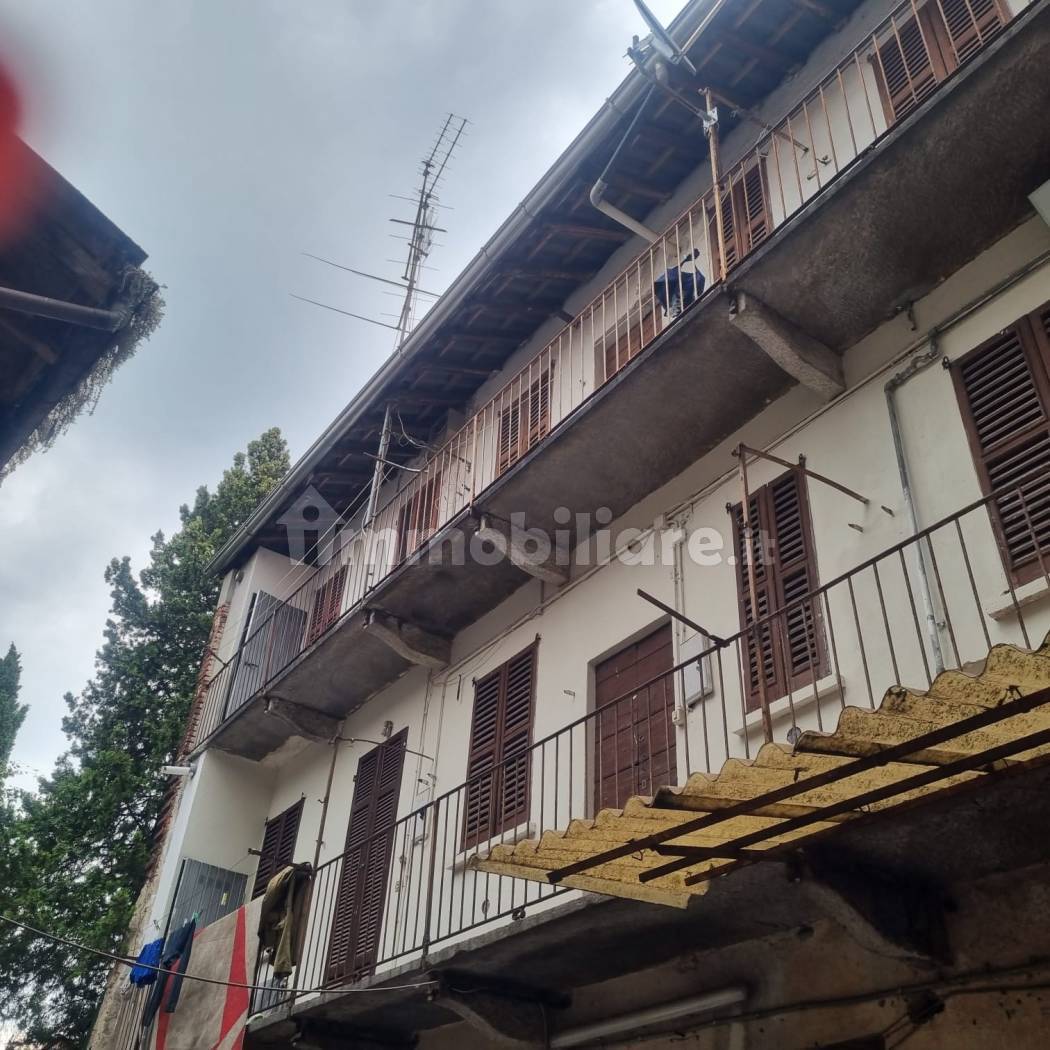 Trilocale via Antonio Gramsci 10, Centro, Trecate