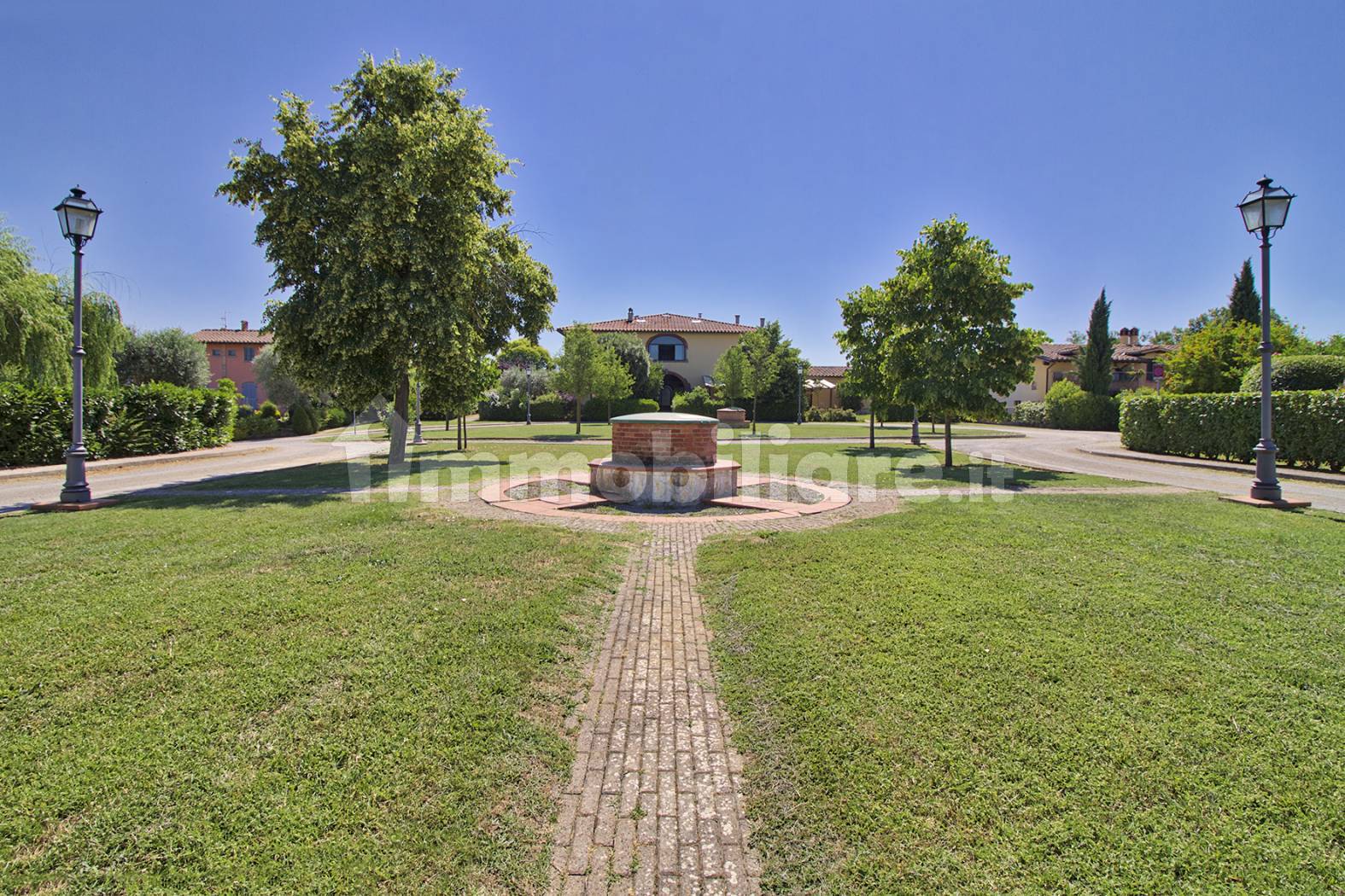Appartamento Località Poggio Ciliegio, Frassineto, Arezzo
