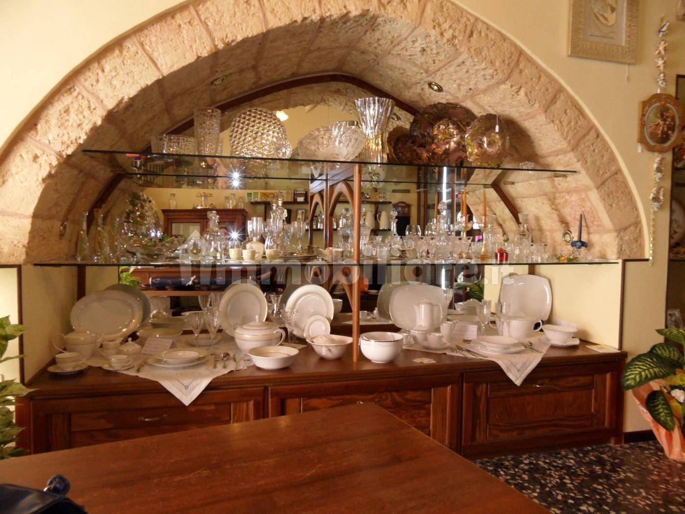 Negozio di articoli da regalo con laboratorio in Vendita
