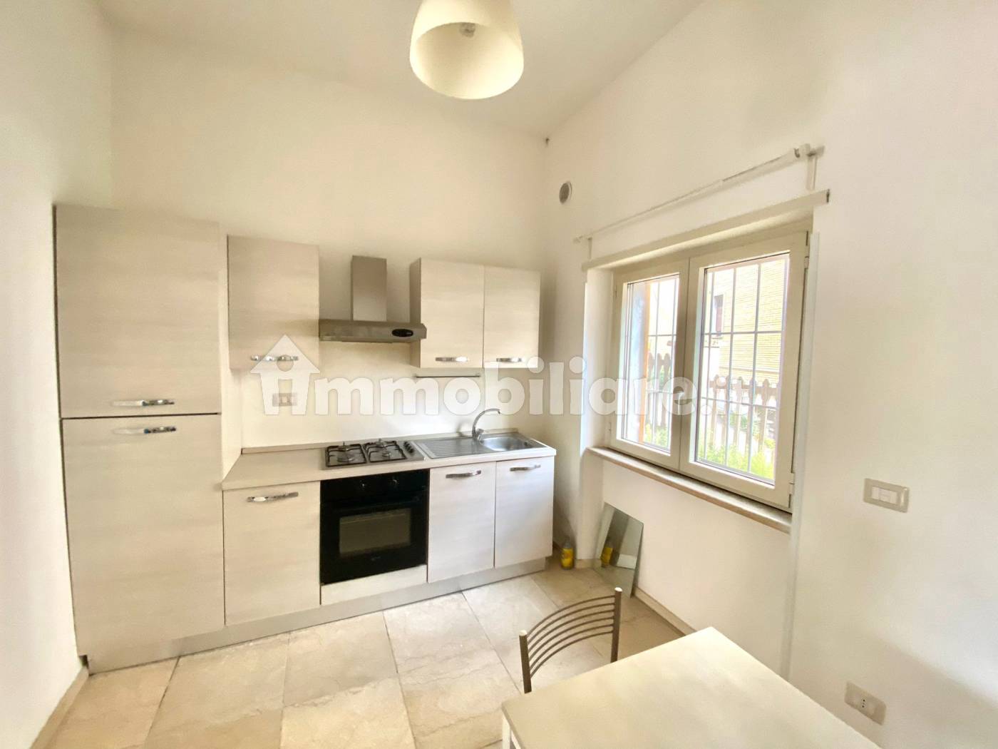 Bilocale via Virgilio, Centro, Cassino