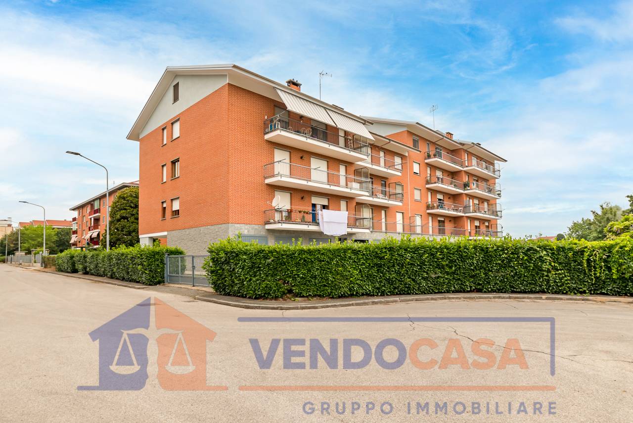 Appartamento via Dante Livio Bianco 13, Centro, Savigliano