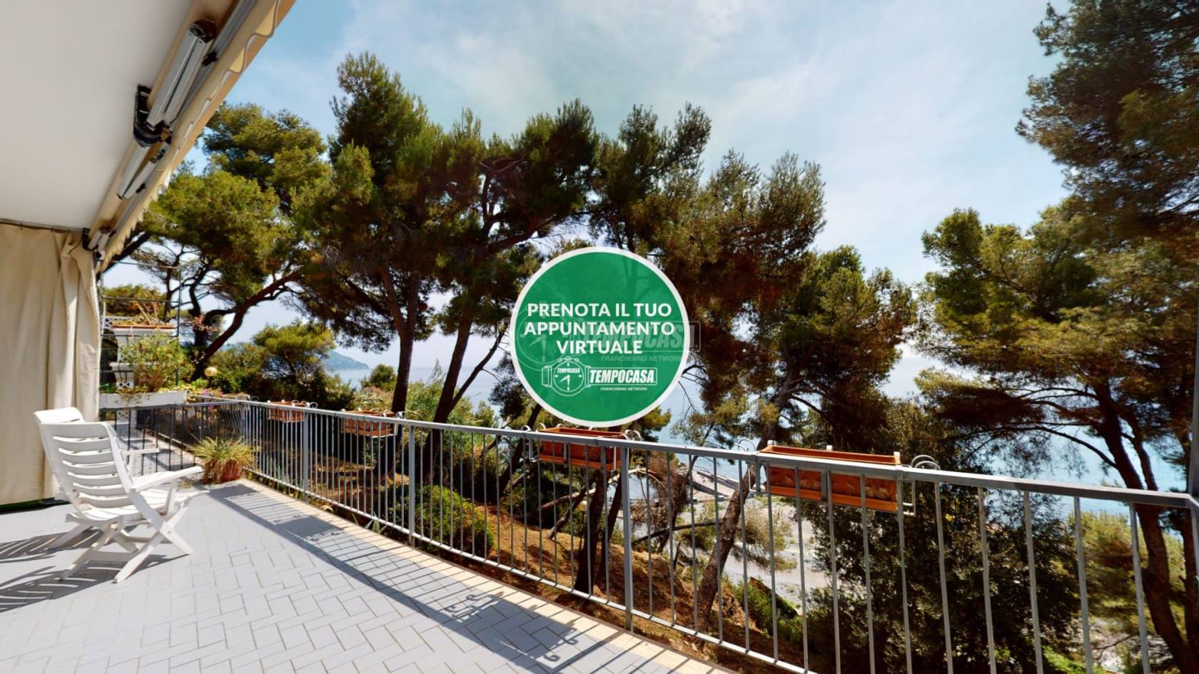 Trilocale via aurelia, Cervo